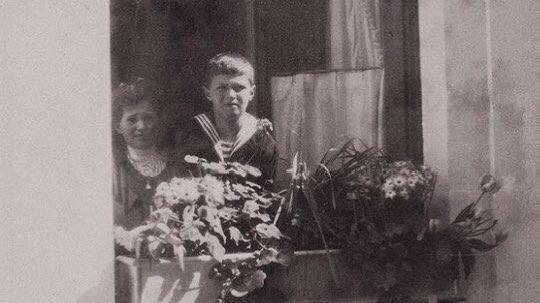 Alexei Romanov Swimming