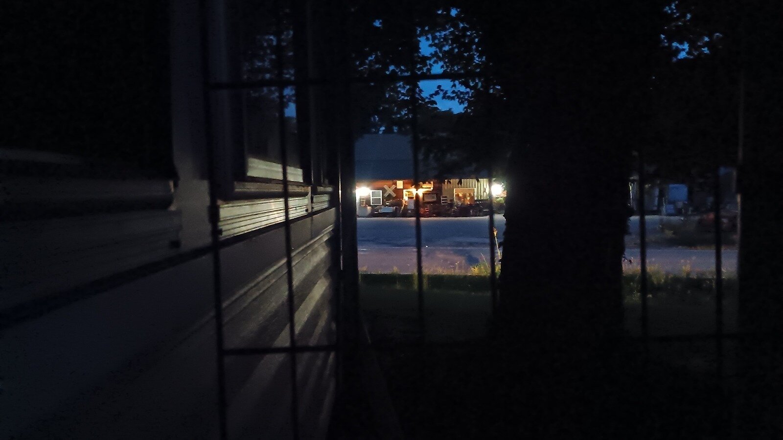 Petition · Williamson County IL needs a light ordinance. EVERYWHERE ...