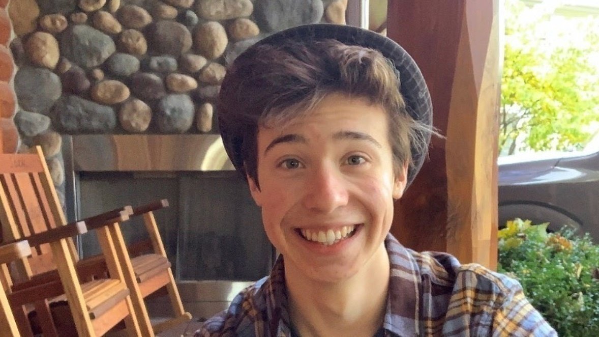 Petition · Get Adam Jones from SM6 band his own tik tok account ...